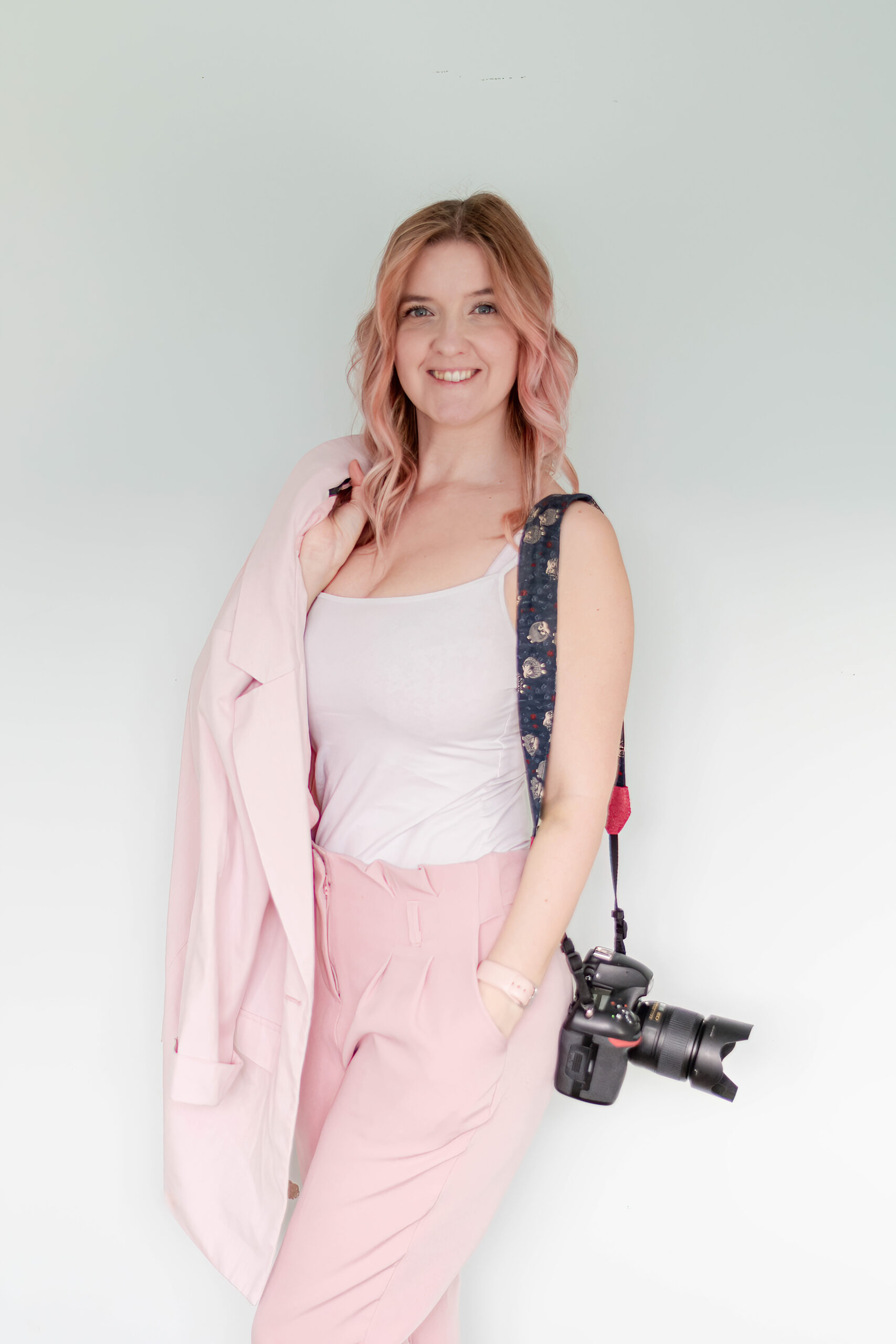 Natural and Fun Wedding Photography Nuneaton | LB Photography